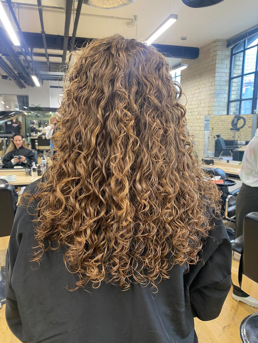 CurlyEllie Europe